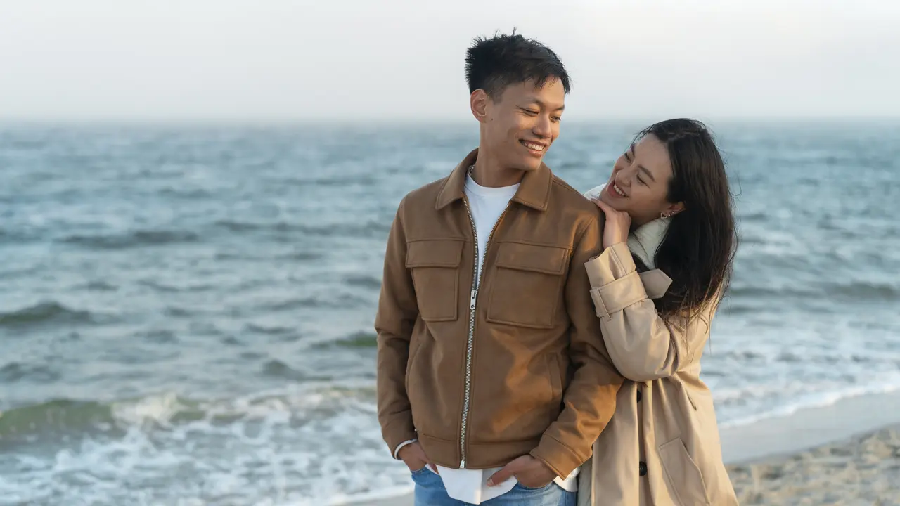 110 Caption Bucin Singkat Aesthetic yang Romantis dan Bikin Baper - Hot Liputan6.com