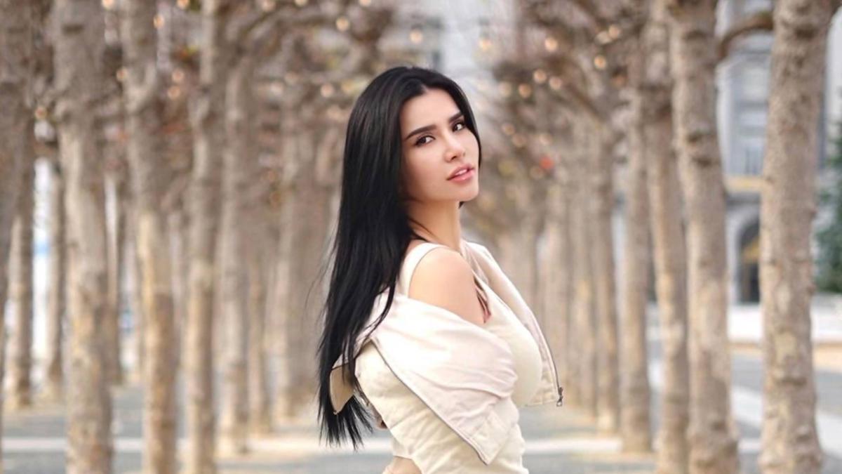 Potret Maria Vania Liburan ke Amerika, Seru Main ke Grand Canyon - Foto ...