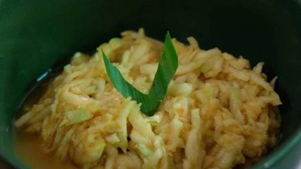 Resep Cara Membuat Rujak Serut Mangga Muda - Food Fimela.com