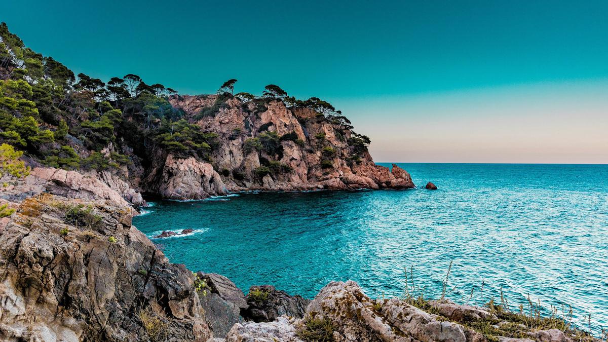 10 Breathtaking Places to Visit in Spain for an Unforgettable Trip