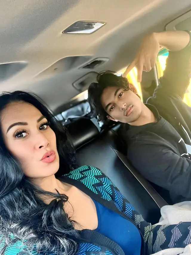 6 Potret Diah Permatasari dan Si Bungsu Marciano Nicholas, Bestie ...