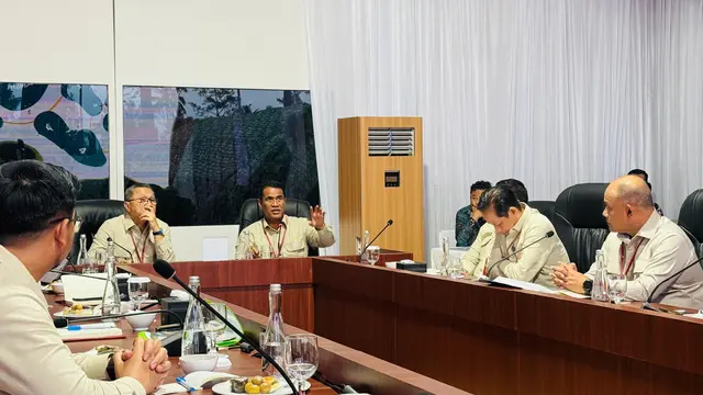 Mentan Amran Paparkan Strategi Mencapai Swasembada Pangan di Retreat Kabinet Merah Putih ...