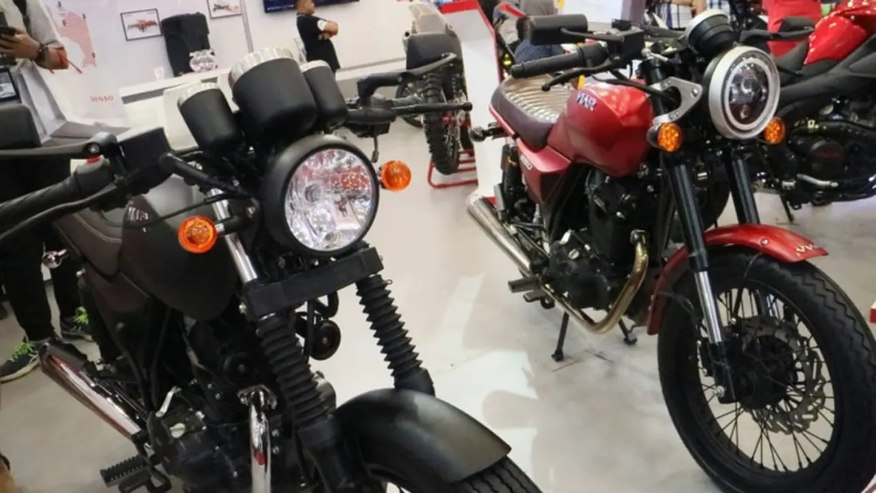 Spesifikasi Viar Vintech 200, Sang Penantang Kawasaki W175 - Otomotif ...