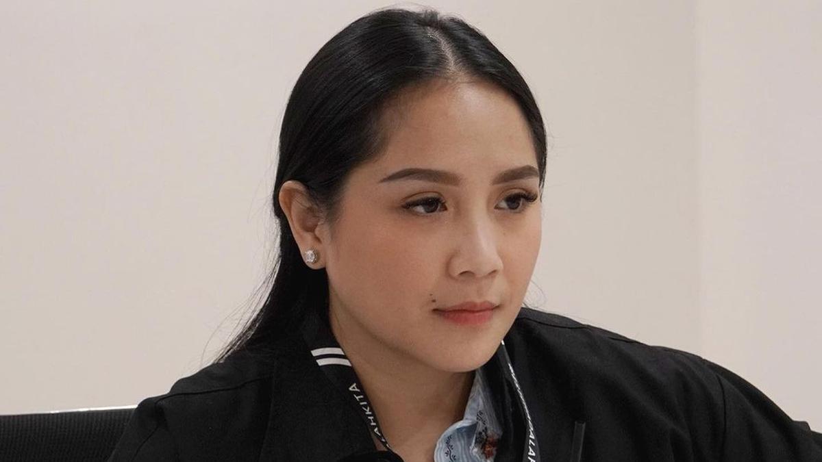 Alasan Nagita Slavina Tak Pakai Kata Ahmad untuk Nama Belakangnya - Entertainment Fimela.com
