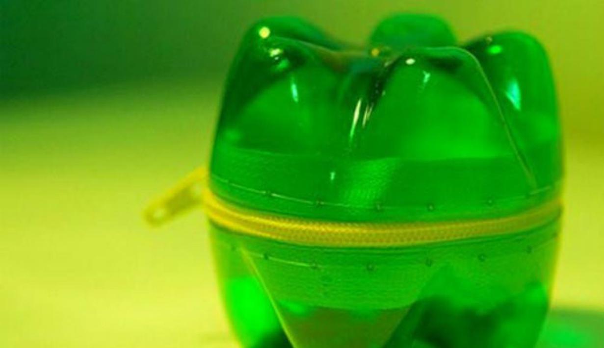 11 Ide Kreatif Daur Ulang Sampah Botol Plastik - Photo Fimela.com
