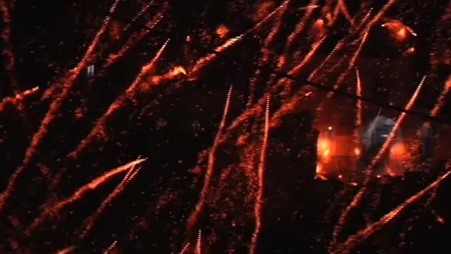 Perang `Roket` Sambut Paskah di Yunani - Global Liputan6.com