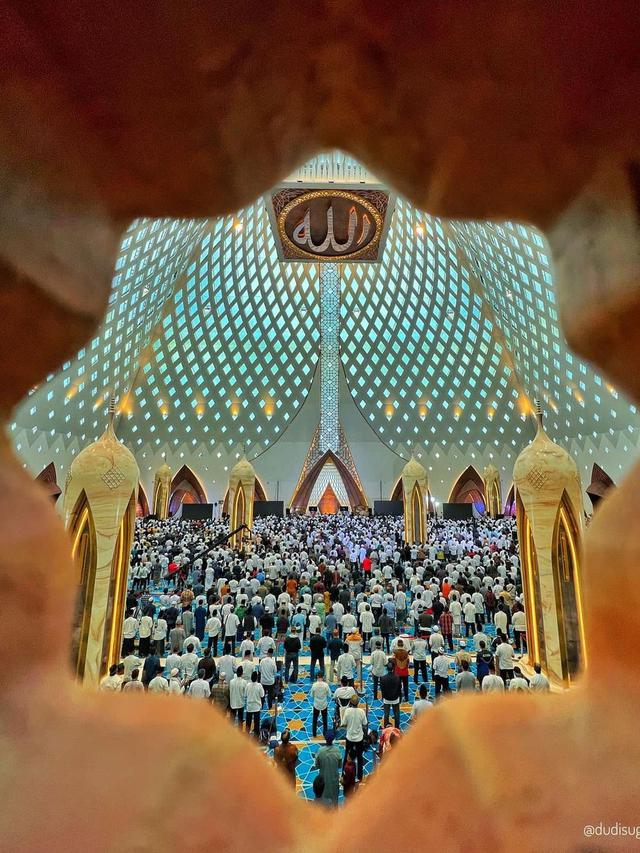 6 Potret Masjid Raya Al Jabbar yang Dirancang Ridwan Kamil, Megah dan ...