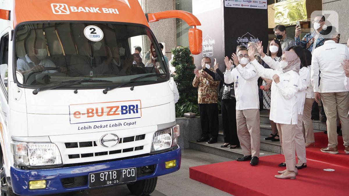 FOTO: BRI Siapkan Layanan Penukaran Uang Selama Bulan Ramadan - Foto ...