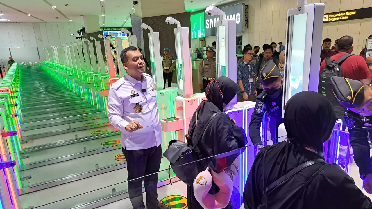 Cara Menggunakan Autogate Imigrasi di Bandara, Mudah dan Cepat - Hot Liputan6.com