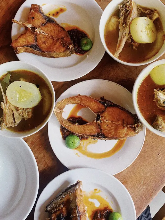 Mengenal Warung Mak Beng, Masuk 3 Besar Restoran Legendaris Dunia Versi ...