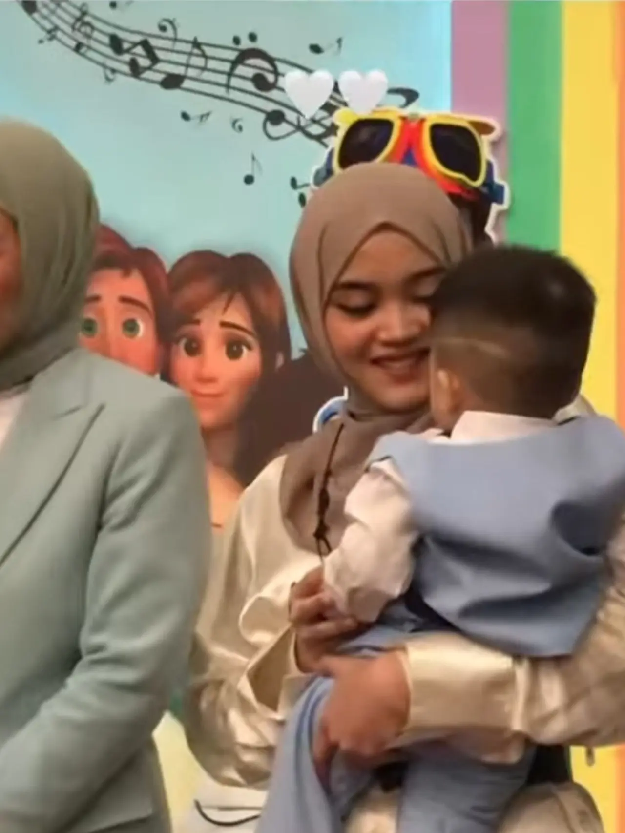 Sule Buatkan Acara Syukuran Meski Tak Hadir di Acara Ulang Tahun Baby Adzam - ShowBiz Liputan6.com