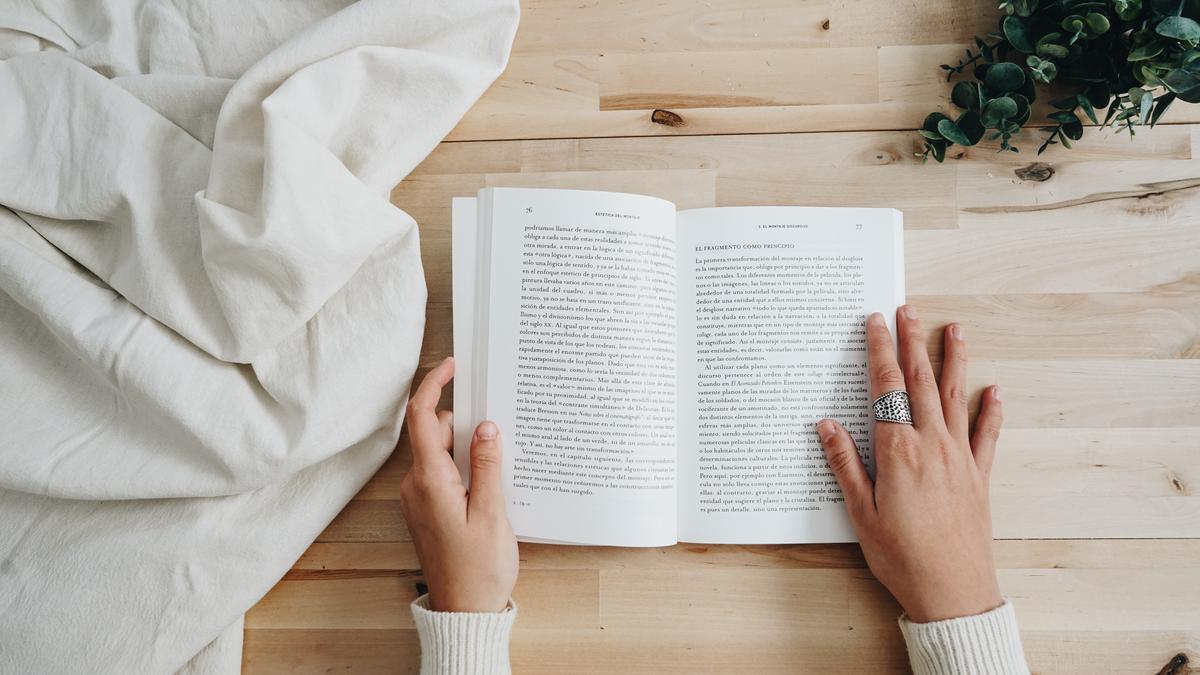 10 Referensi Buku Yang Bisa Mengubah Cara Pandang Hidup Bikin