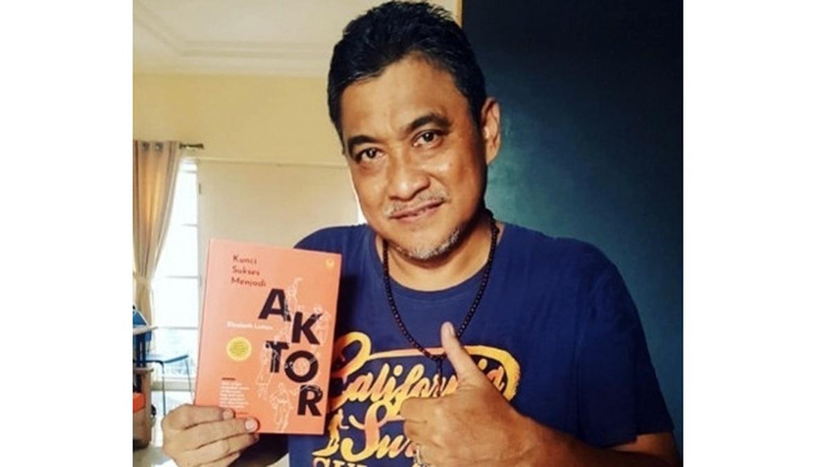 Aktor Eddy Riwanto Meninggal Dunia Usai Salat Ashar - ShowBiz Liputan6.com