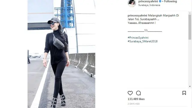Pose di Pinggir Jalan Tol, Syahrini Tuai Protes - ShowBiz Liputan6.com