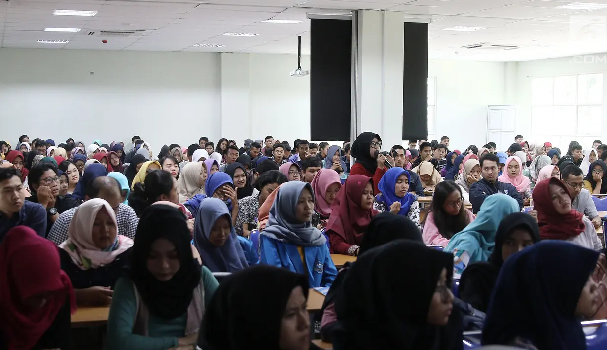 FOTO: Belajar Media Digital di Emtek Goes to Campus 2018 - Foto ...