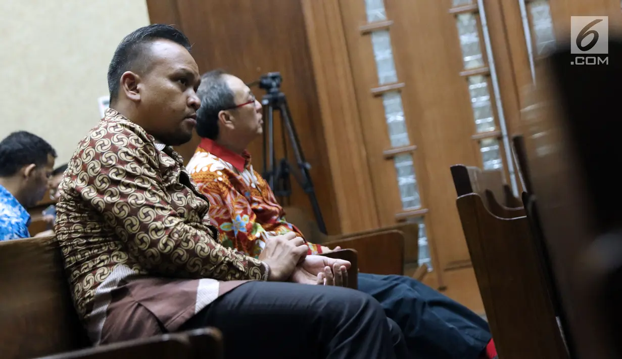 FOTO: Irvanto Jalani Sidang Lanjutan Dugaan Korupsi E-KTP - Foto ...