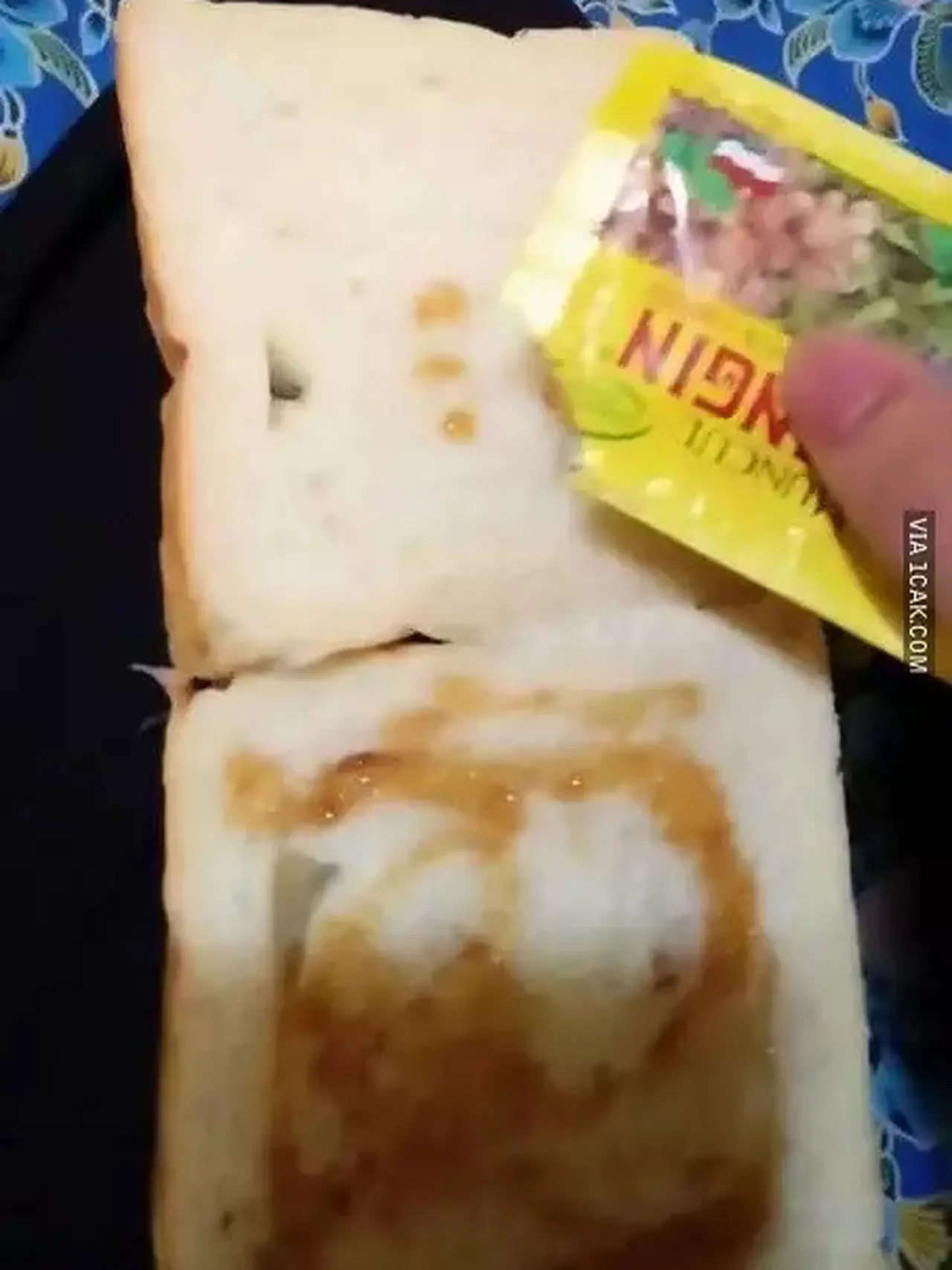 6 Sarapan Pagi Nyeleneh Pakai Roti Ini Bikin Enggak Habis Pikir - Hot ...