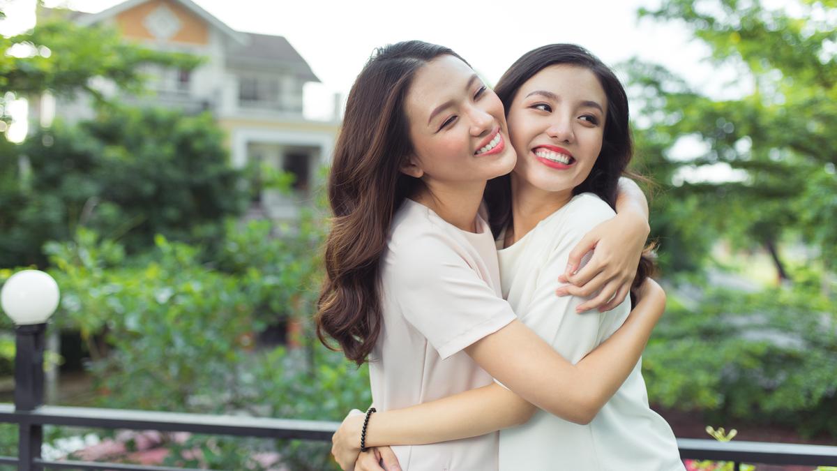 Ciri Teman Bermuka Dua, Kenali Sebelum Terlambat