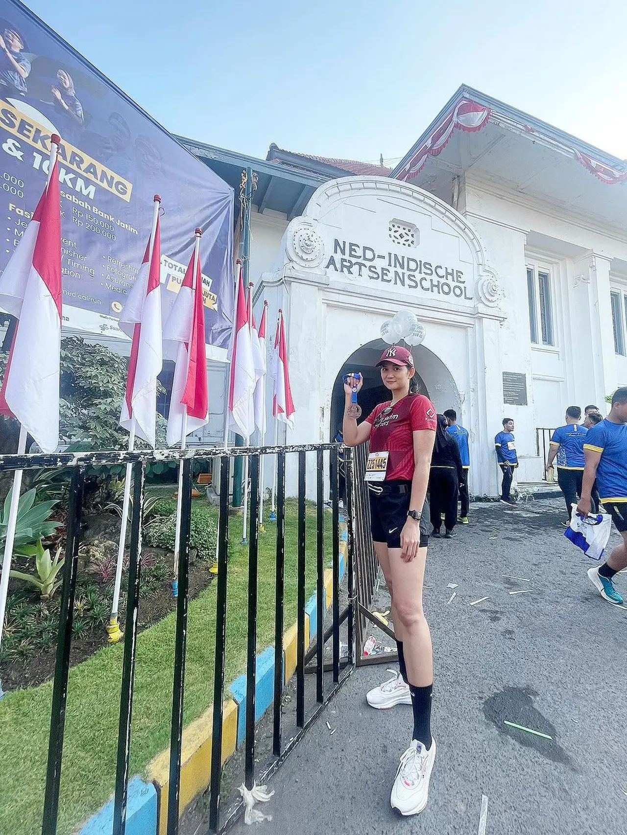 6 Gaya Sporty Maya Kurnia Indri Sari, Pemain Voli Cantik di di PLN ...