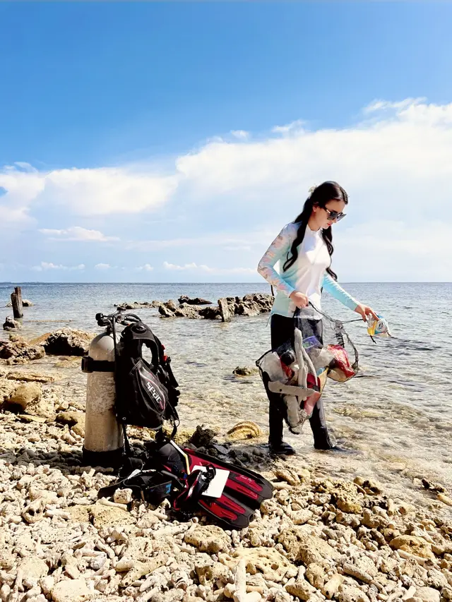 Graccilya Feren Dukung Program Kebersihan Lingkungan pada Hari Peduli ...