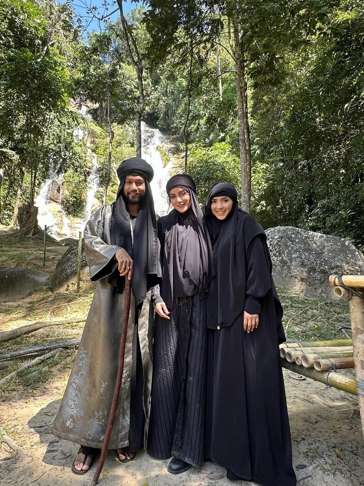 6 Potret Penampilan Olla Ramlan di Serial Walid Season 2, Memesona ...