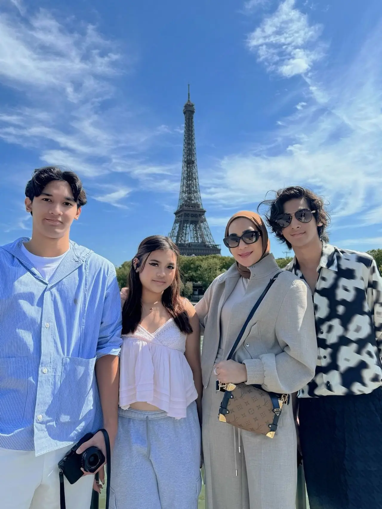 Gugat Cerai Diam-Diam, Ini 7 Potret Andre Taulany dan Erin yang Baru ...