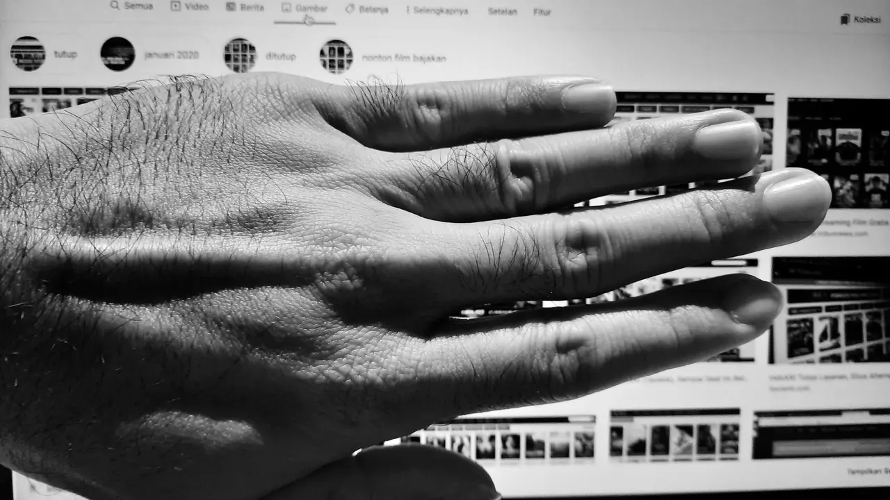 Indonesia Darurat Konten Bajakan, AVISI: Cuma 30% Penonton yang Mau ...