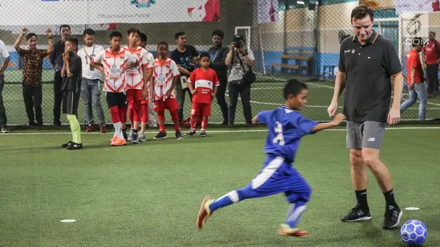 5 Manfaat Bermain Futsal bagi Kesehatan Tubuh dan Mental - Ragam Bola.com