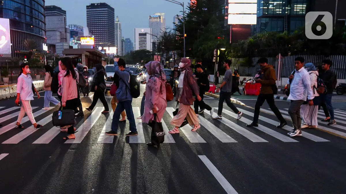 Foto UMP 2024 DKI Jakarta Hari Ini - Foto Terbaru Terkini | Liputan6.com