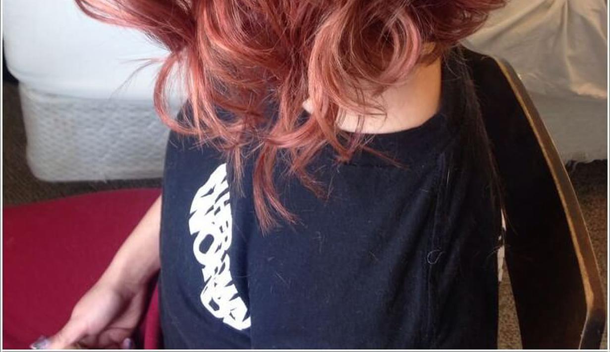 7 Inspirasi Style Rambut Highlight Warna-Warni Anti Norak - Photo ...