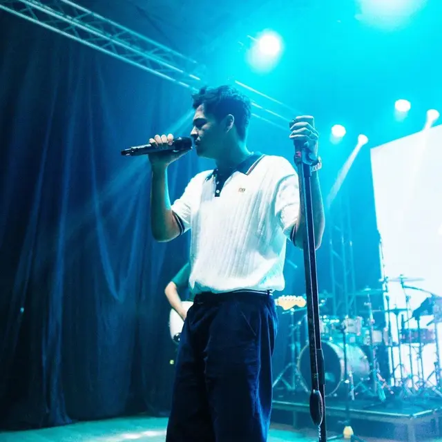 Tulus Gelar Tur Manusia 2023 di 11 Kota Jumat Malam Ini di Jakarta ...