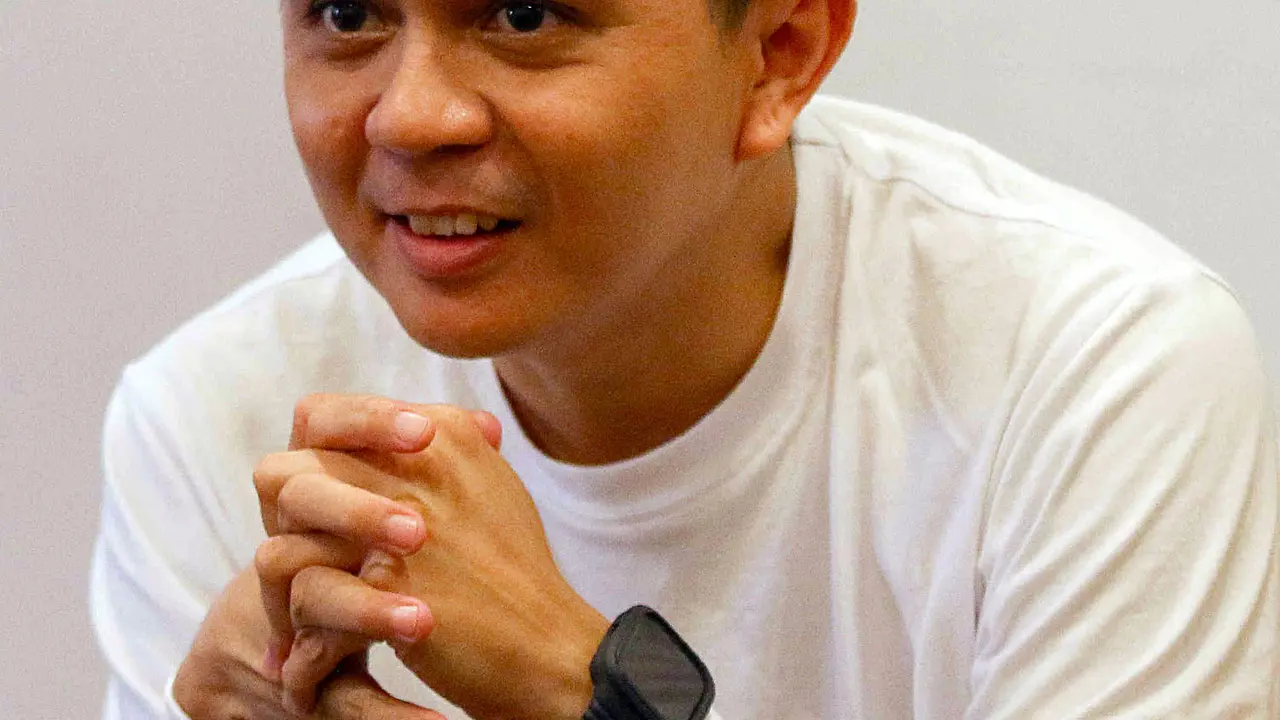 Sigit Wardana Base Jam Wajahnya Awet Muda Jelang Usia 50, Ngaku 12 ...