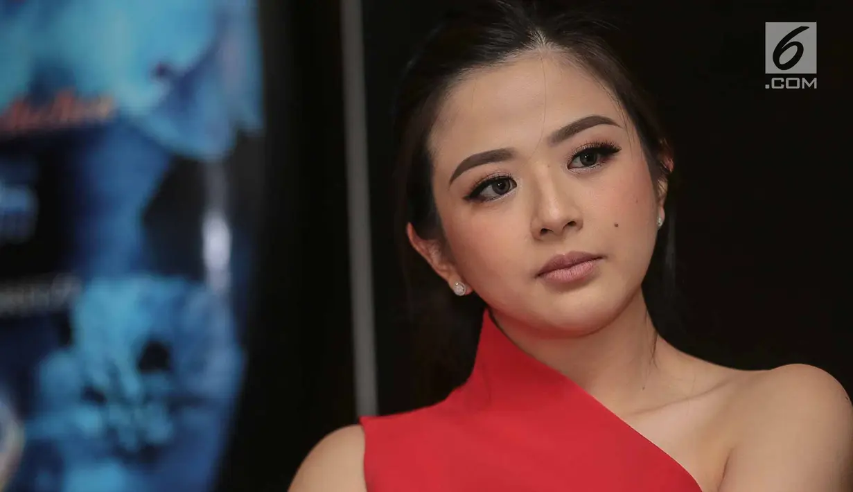 FOTO: Hamil Anak Pertama, Begini Penampilan Franda - Foto Liputan6.com