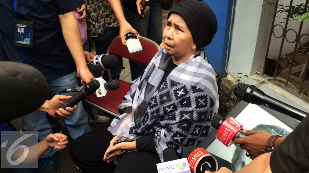 Aty Cancer: Pak Raden Seniman Kaya Ilmu - ShowBiz Liputan6.com