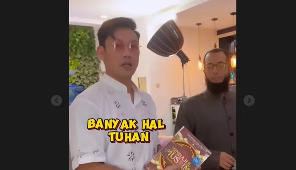 Shadu Rasjidi Kenang Penampilan Ayahnya, Mendiang Idang Rasjidi Bersama ...