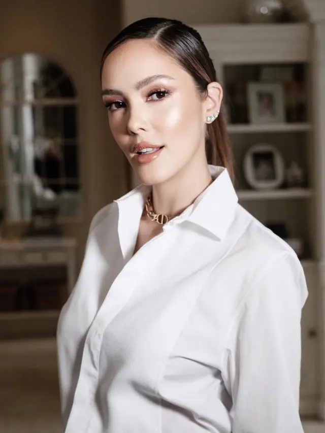 Jejak Karya Adi Adrian Sebelum Meninggal Dunia, Jadi MUA Langganan Agnez Mo sampai Greysia Polii ...