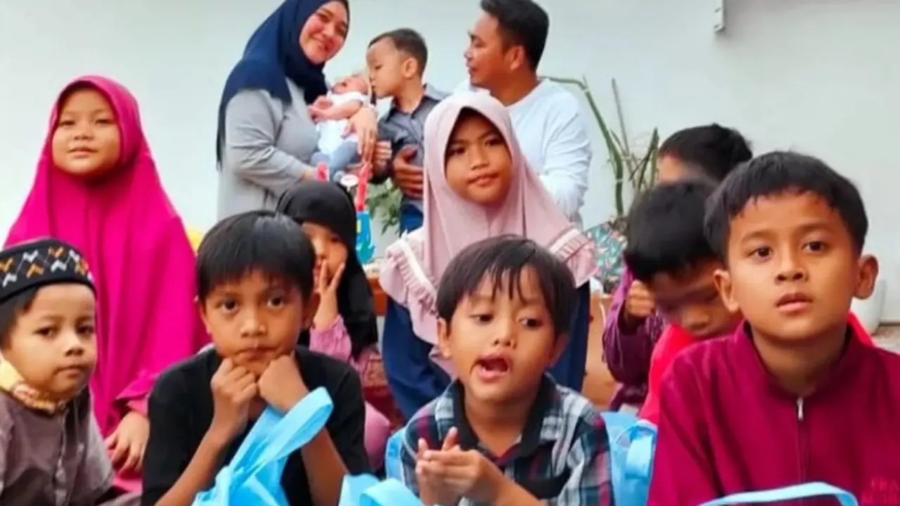 Mengenal Sosok Suami Baru Penyanyi Religi Sulis, Usianya Beda 10 Tahun