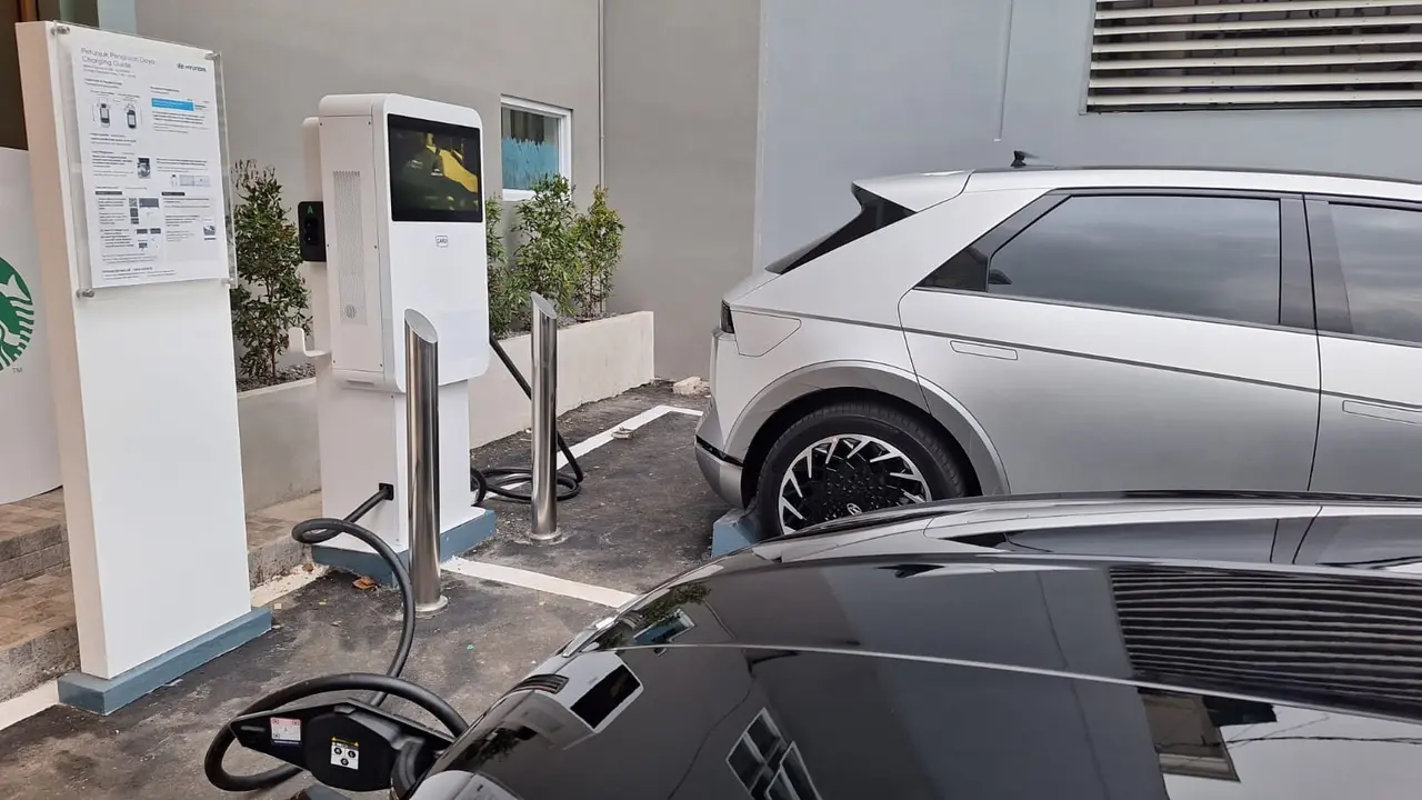 Hyundai Targetkan Cetak 50 Ribu Unit Mobil Listrik pada 2024 - Otomotif ...