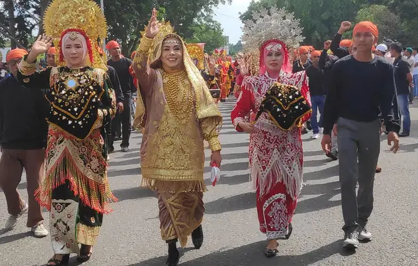 Mengenal Brem, Snack dari Indonesia dan Manfaatnya Bagi Tubuh ...
