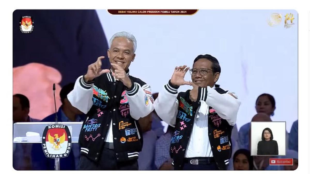 Jaket Paslon 3 Ganjar-Mahfud MD Jadi Sorotan di Debat Kelima Capres ...