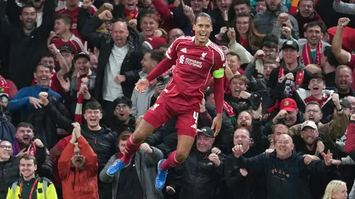 Sah! Virgil van Dijk Teken Kontrak Baru di Liverpool hingga 2027 ...