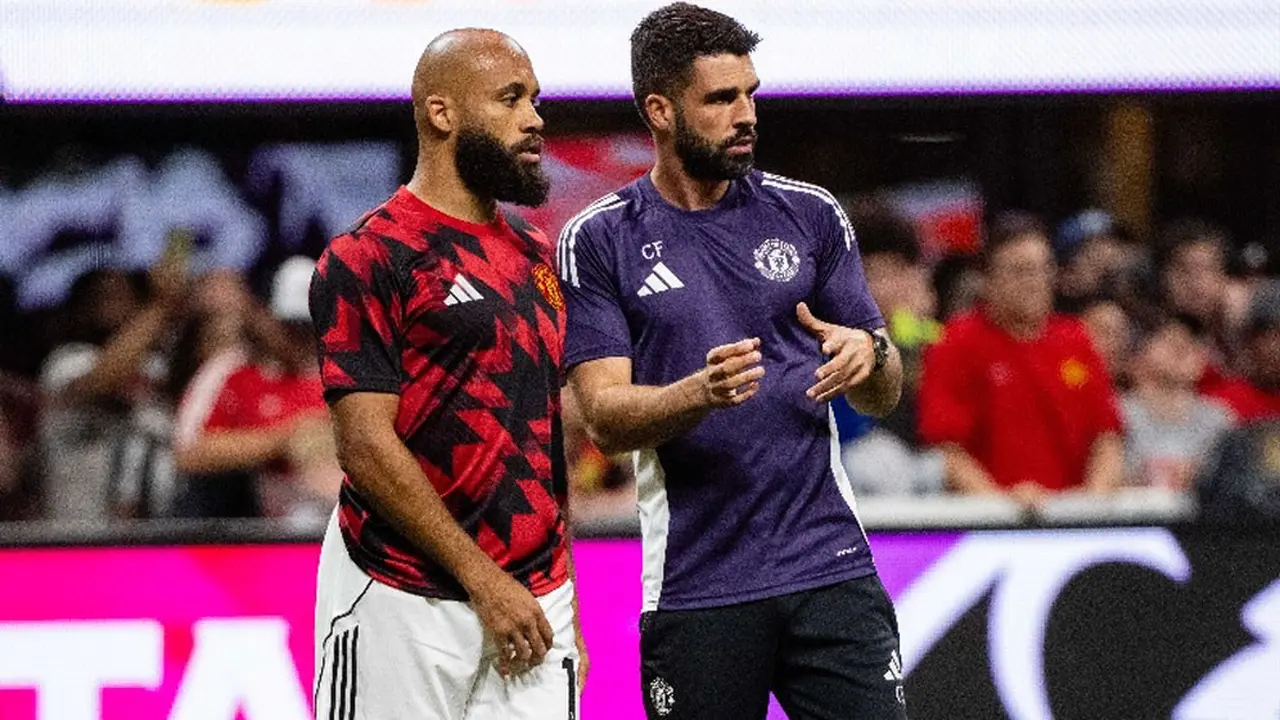 Ruben Amorim Menanti Magis Bryan Mbeumo dan Matheus Cunha di MU - Bola ...