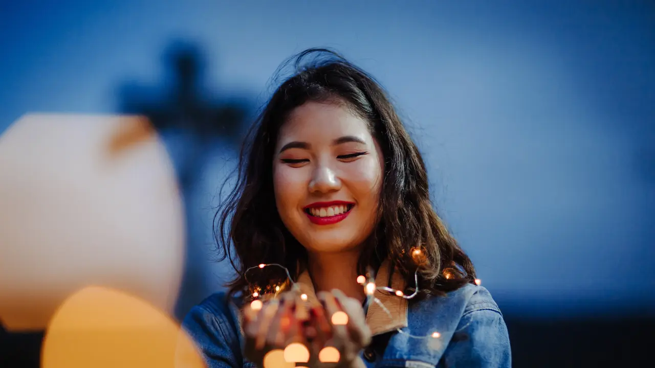 Mood Artinya dalam Bahasa Indonesia dan Penggunaannya yang Benar - Hot ...