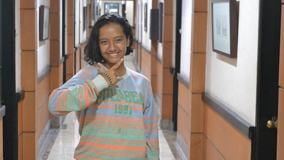 Hikmah Tergusur dari Paskibraka, Gloria Kini Jago Cuci Baju - Diary ...