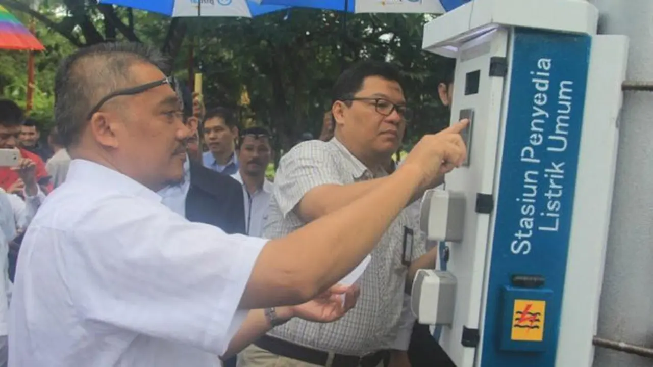 Bedanya SPKLU dan SPLU, Pengguna Kendaraan Listrik Jangan Sampai Salah ...