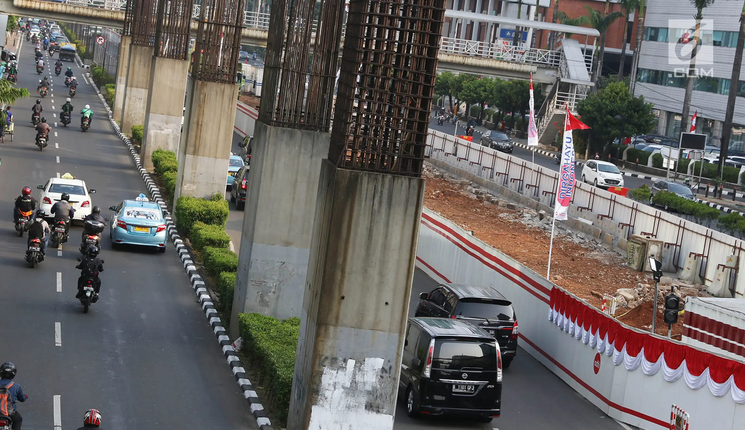 PHOTO: Ada Pembangunan LRT, Tiang Bekas Monorel di Rasuna Said akan ...