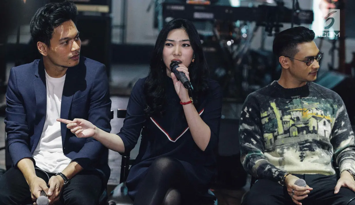 FOTO: Afgan, Isyana, dan Rendy Pandugo Tebar Kebahagiaan Lewat Lagu ...