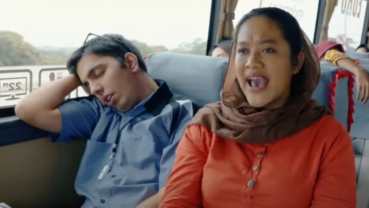 Dhiren Vatvani Kembali Beraksi Sebagai Ujang dalam ‘Bu Tejo Sowan Jakarta’ - Regional Liputan6.com