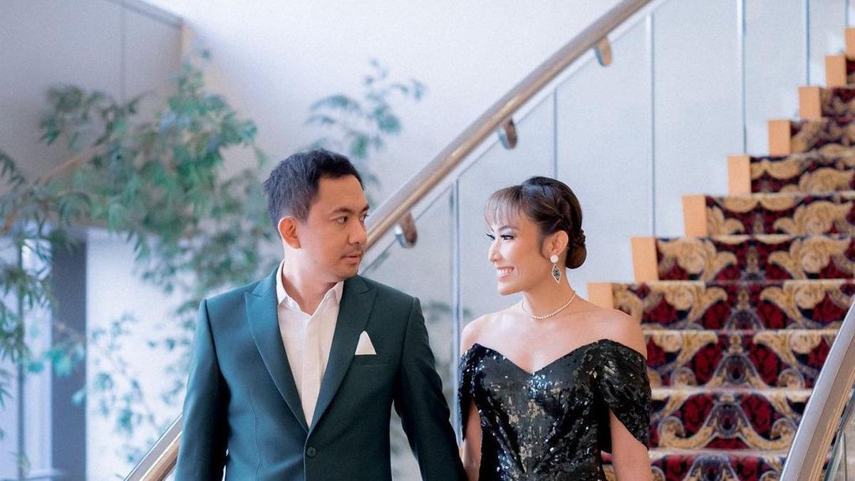 Ayu Dewi Tak Pernah Umbar Aib Suami, Luna Maya Peringatkan Regi Datau ...