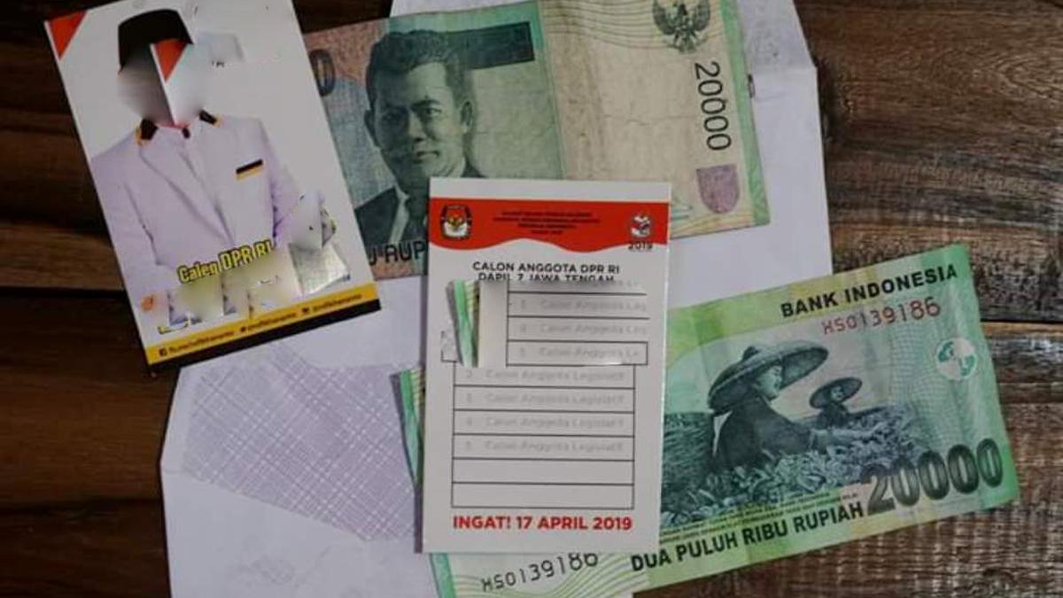 Merekam Politik Uang Pemilu yang Menyelinap dalam Senyap